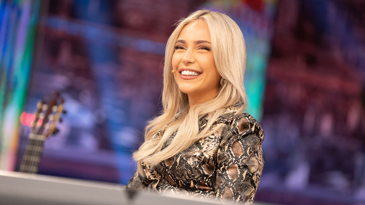 Ana Mena en 'El Hormiguero': anécdotas, rupturas amorosas y un ...
